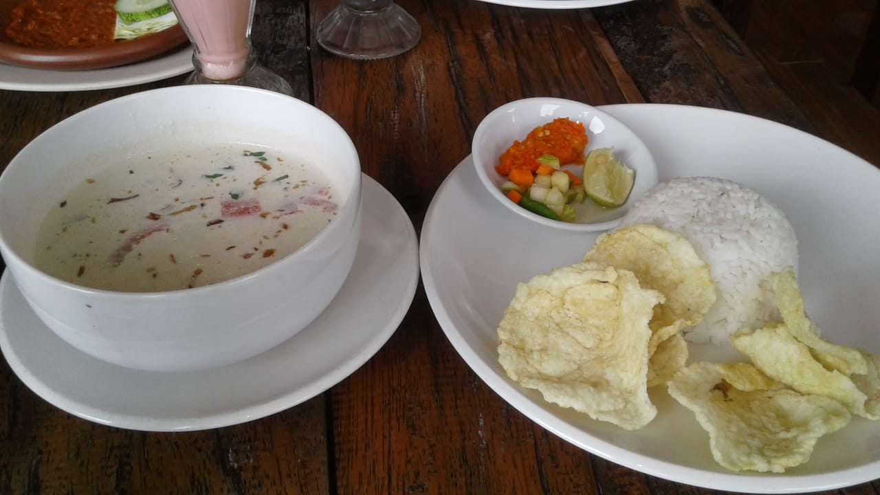 Resto Tekko Mampang Business Park, Venue Makan Aneka Iga dan Nasi Bakar